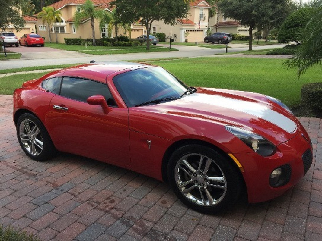 Pontiac Solstice Hardtop Coupe