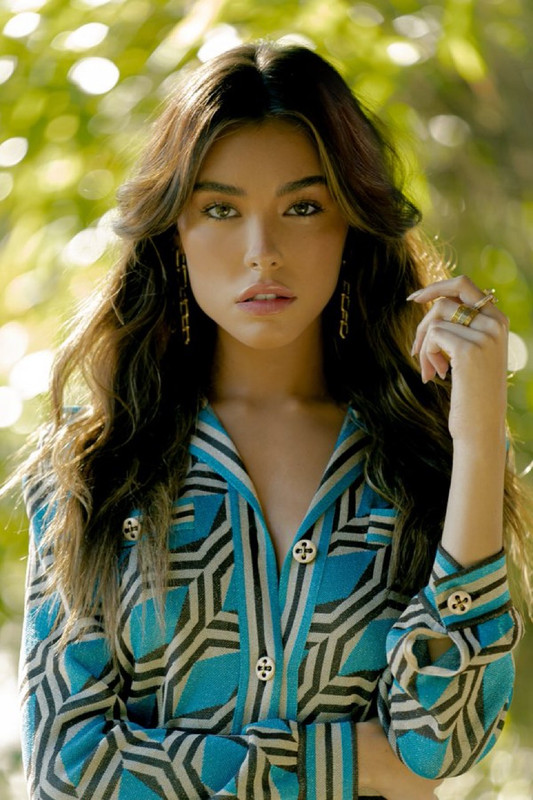 AF1 B53 CE 7 F35 4 A63 8 A38 E207 B6 D7 B3 C3 — Postimages