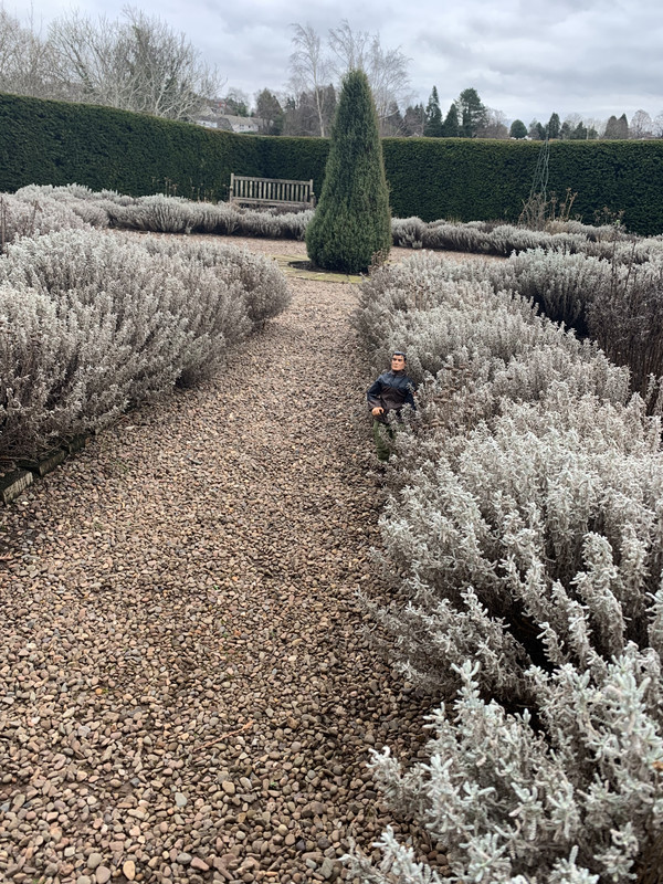 51 DF47 EF A812 44 B8 8 C4 C 9 B87022 DF098 — Postimages