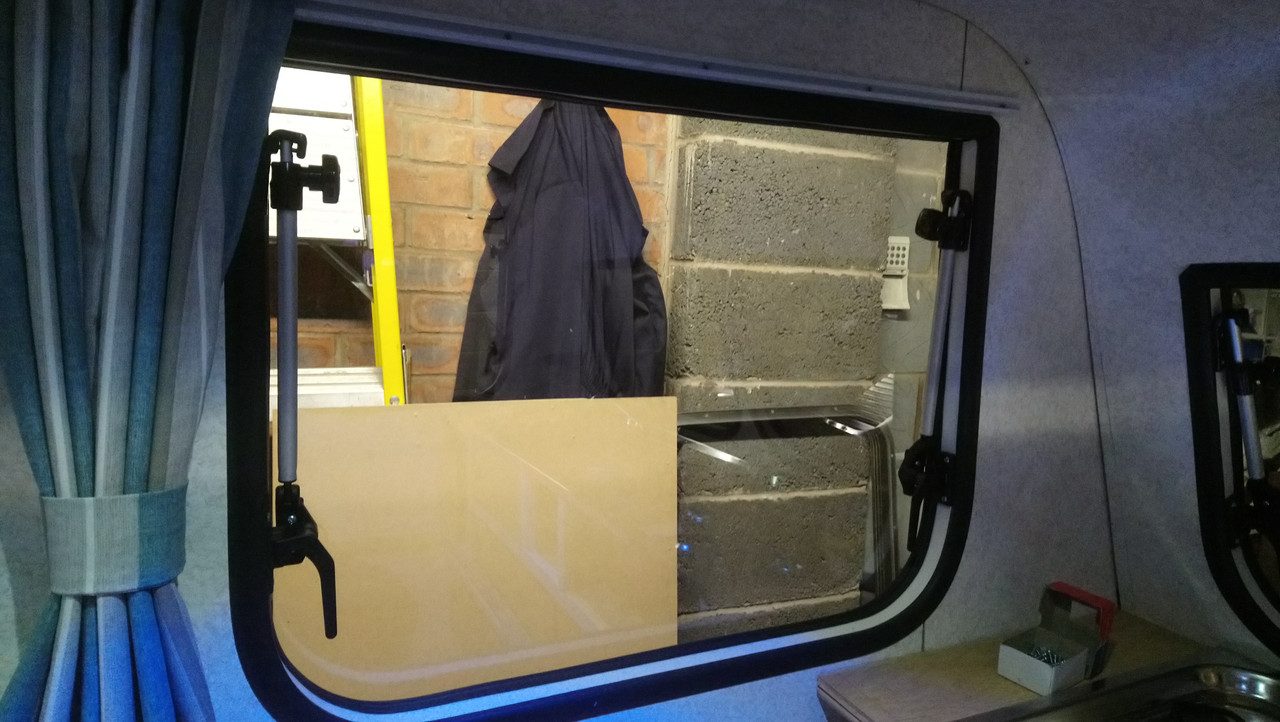 DSC 0157 — Postimages