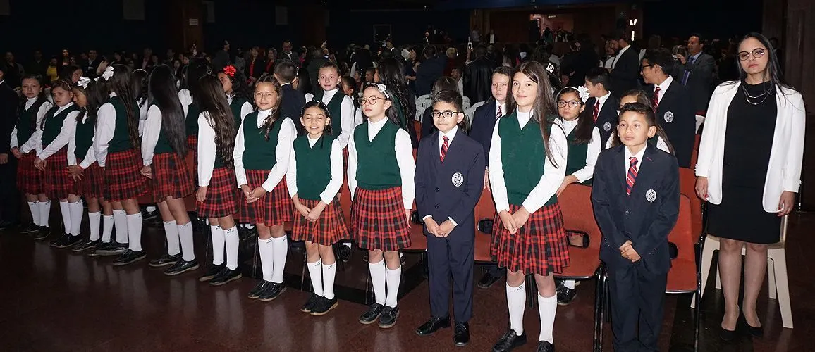 Bienvenidos al Colegio Nuestra Señora del Rosario, Bogotá Bienvenidos al Colegio Nuestra Señora del Rosario, Bogotá