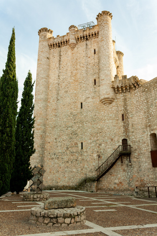 Torija 05 — Postimages