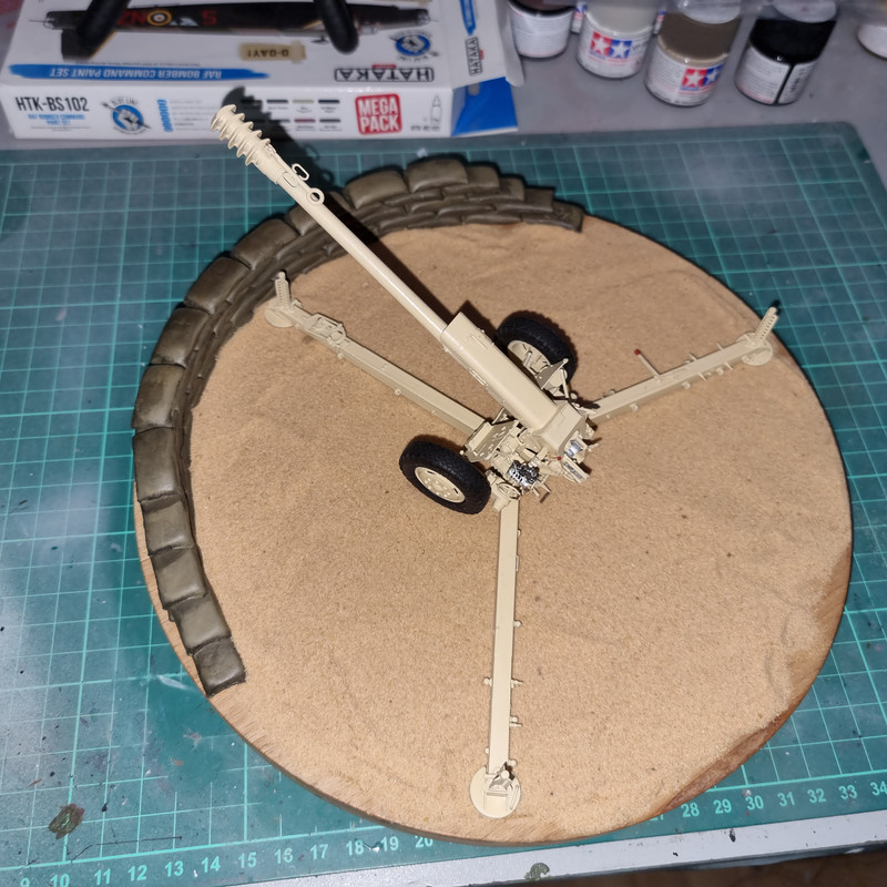 Diorama base - how to keep sand in depth in place - International Scale ...