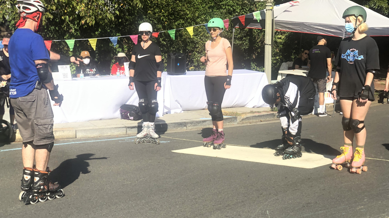 Skate Instruction - For Inline and Roller Skaters / Skate Instruction