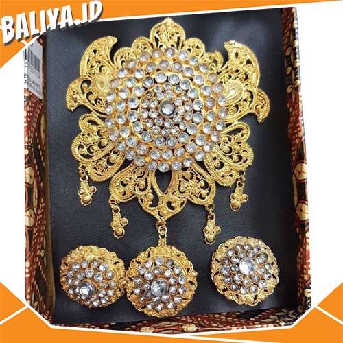 10+ Model Bros Untuk Kebaya Yang Harus Kamu Miliki | BALIYA.ID