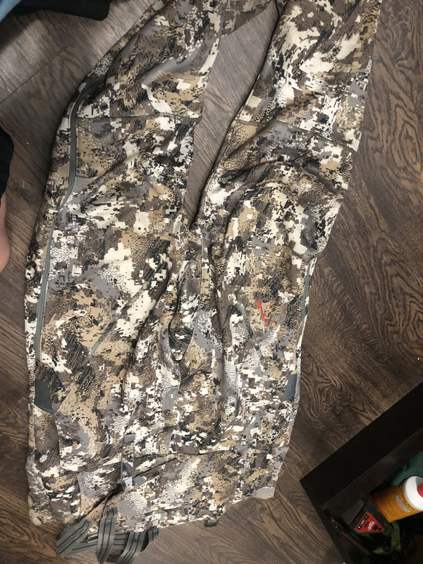 62 D8 B2 C8 FFC8 4204 9572 6105 BDB33980 — Postimages