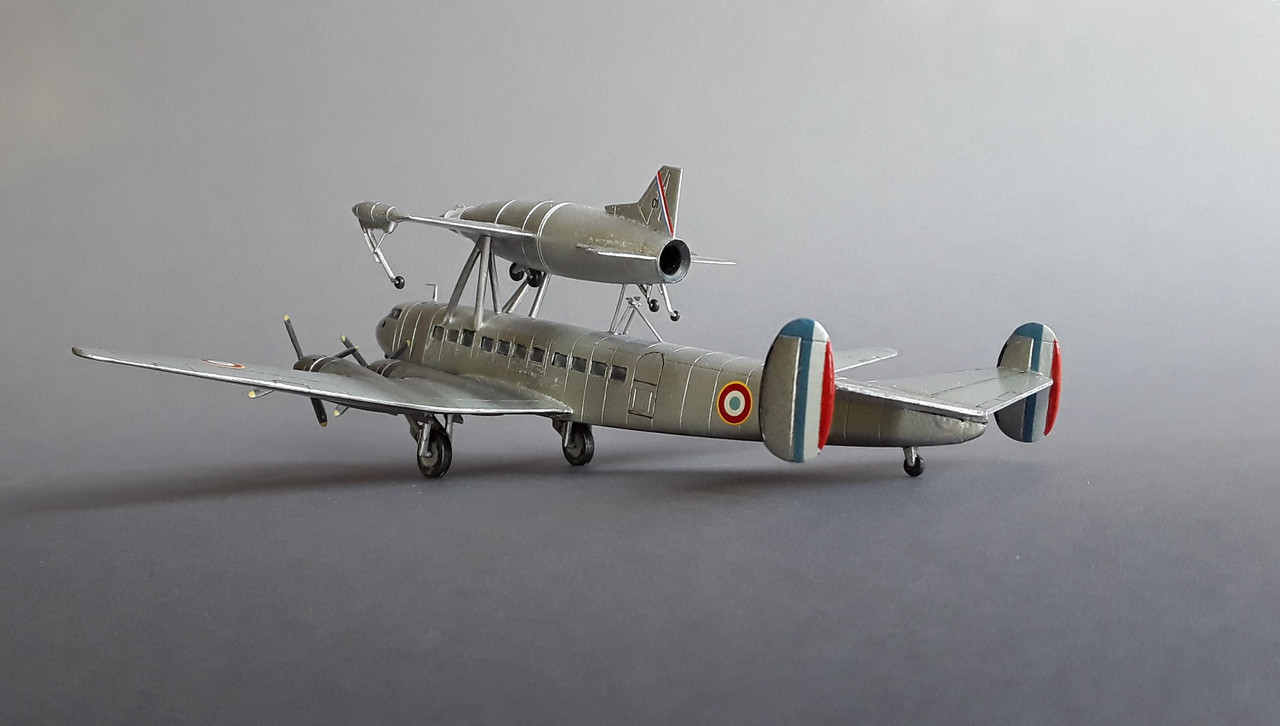 SE.161 Languedoc carrying a Leduc 021 - Anigrand 1/144 - Ready for ...