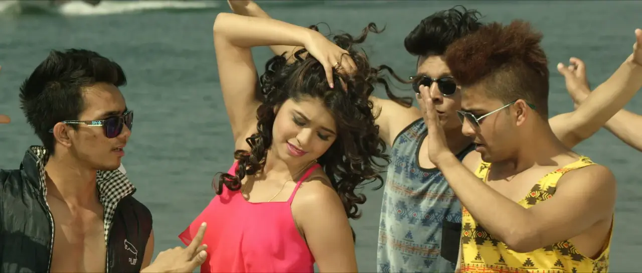 f 122 — Postimages