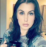 Tiffany Hart's Instagram, Twitter & Facebook on IDCrawl