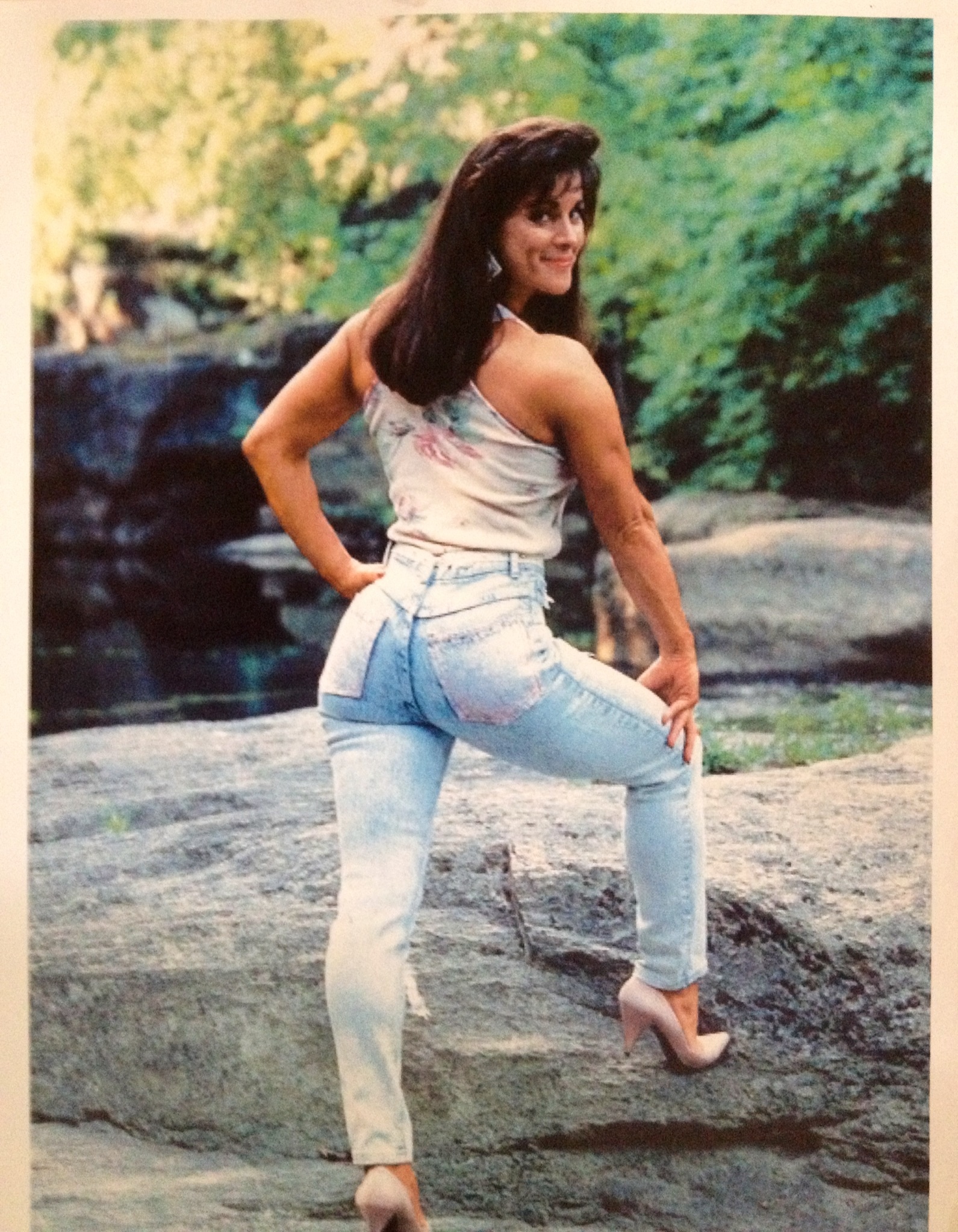 Janet Tech 072 — Postimages