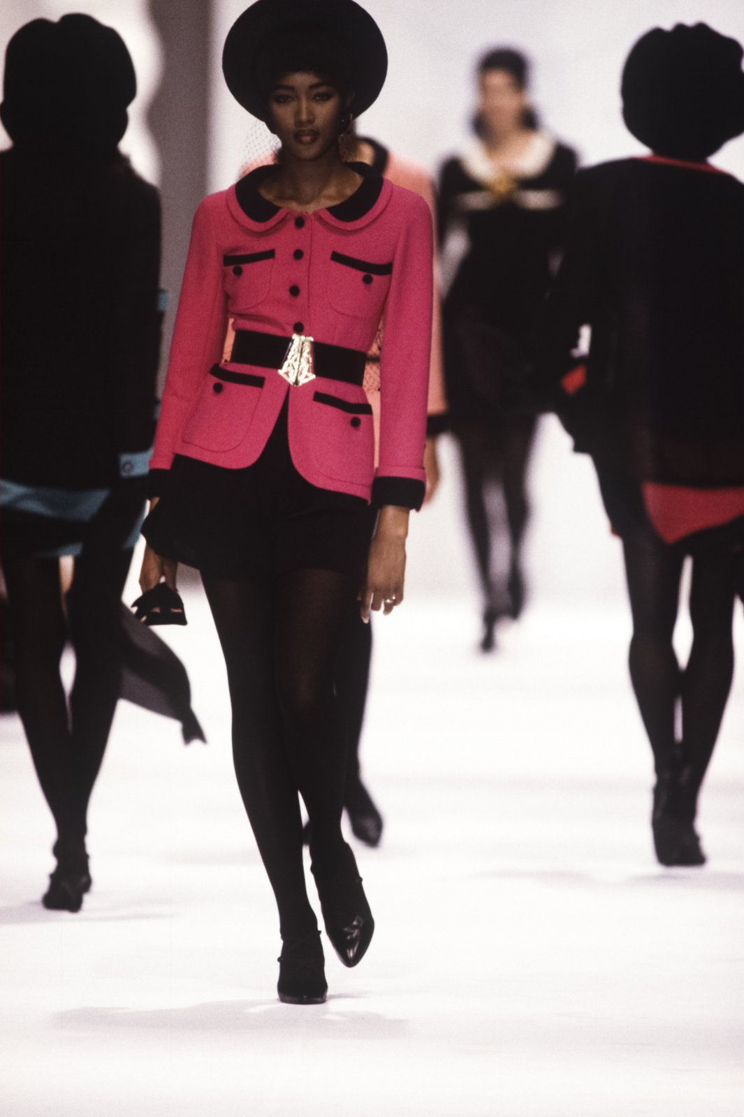 Fashion Classic: CHANEL Spring/Summer 1990 | Lipstick Alley