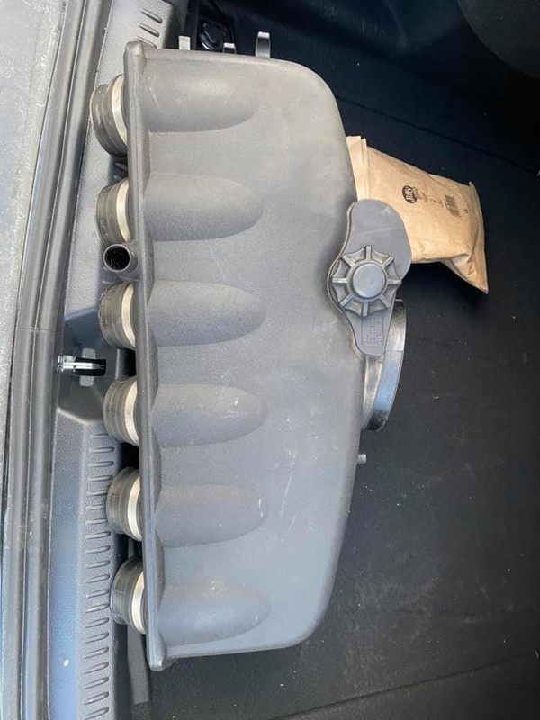 BMW E46 M3 - Air box (SMG) | The M3cutters