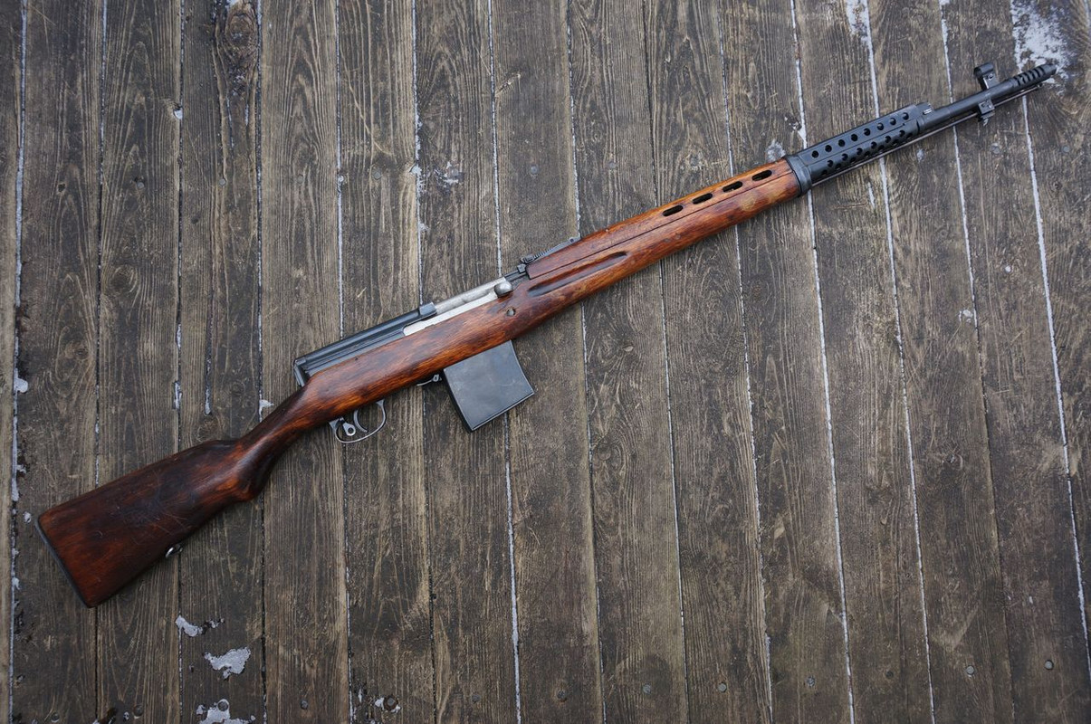 Factory matching SVT-40 (including mag) | Gunboards Forums