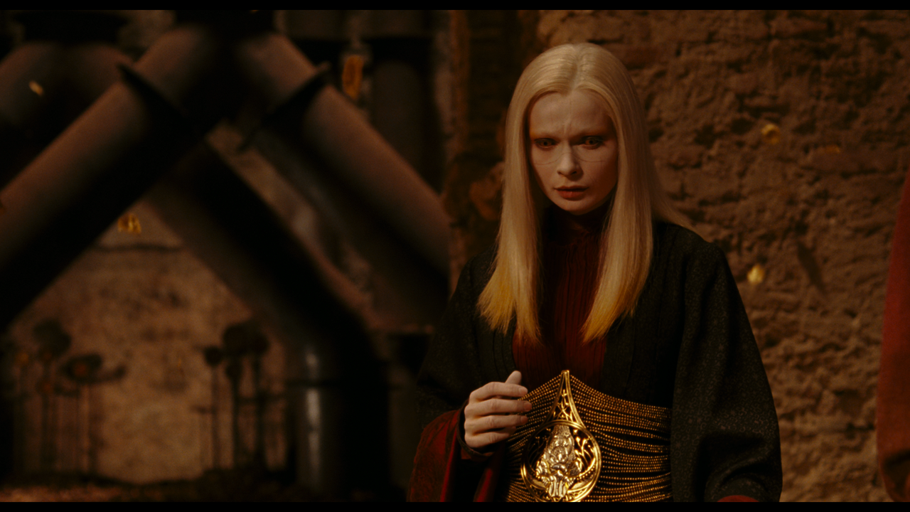 Hellboy II The Golden Army 2008 2160p Blu Ray REMUX HDR10 HEVC DTS X 7 ...