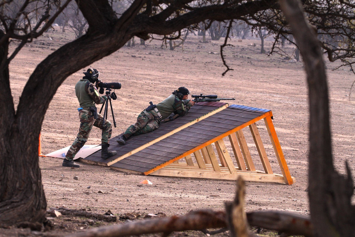 Fuerzas Comando Chile Sniper Event A029 — Postimages