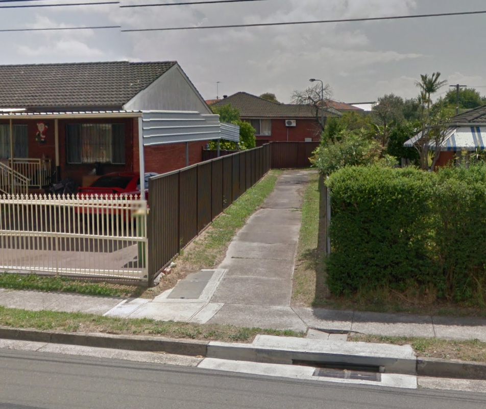 Shortcuts, "portals" or odd alleyways - What do you call those ...