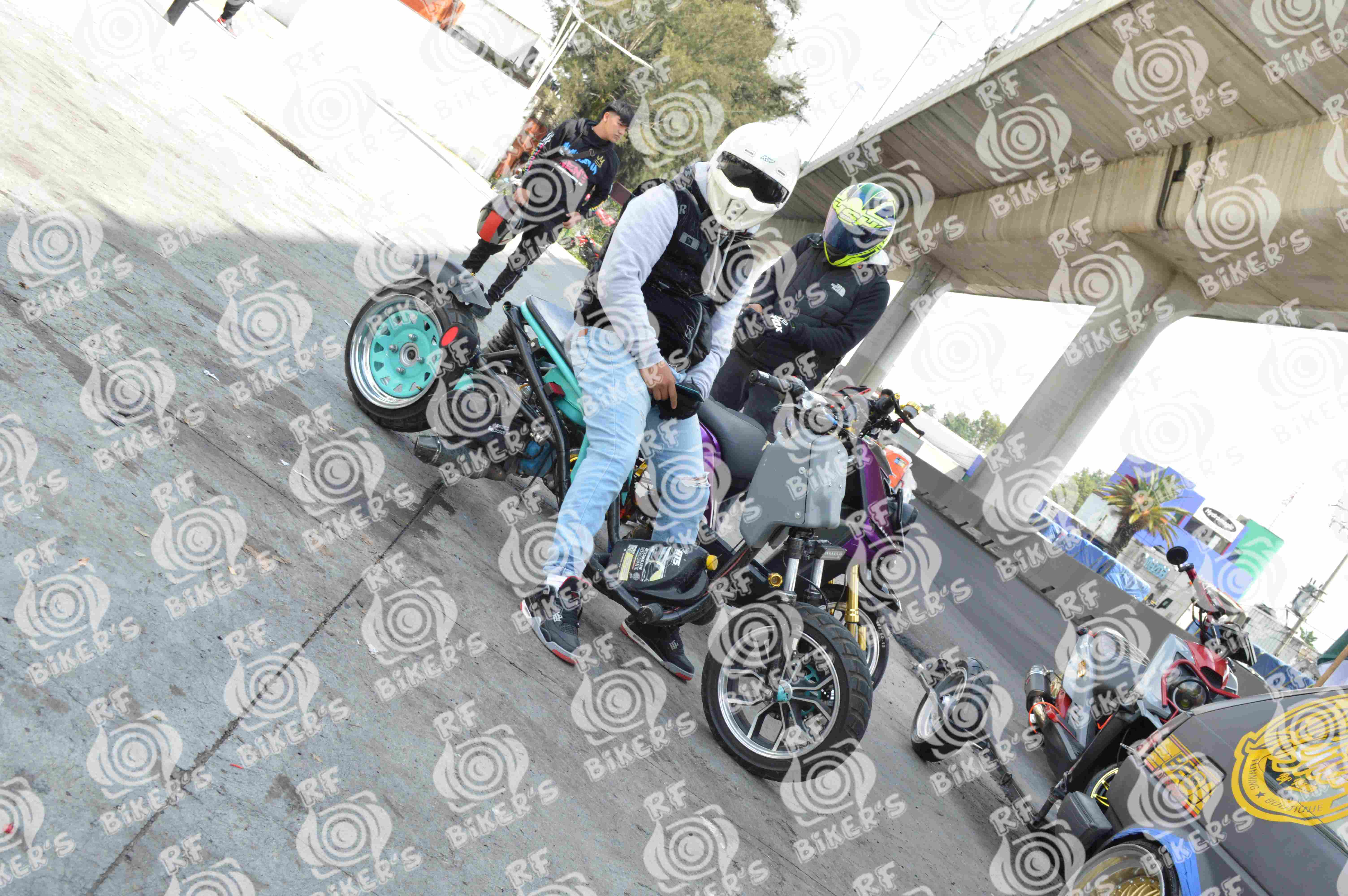 batch DSC 0333 — Postimages