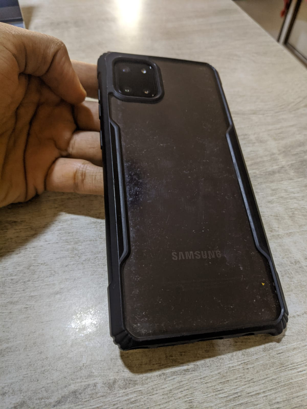 How to avoid back panel dents due to dust? : r/Smartphones