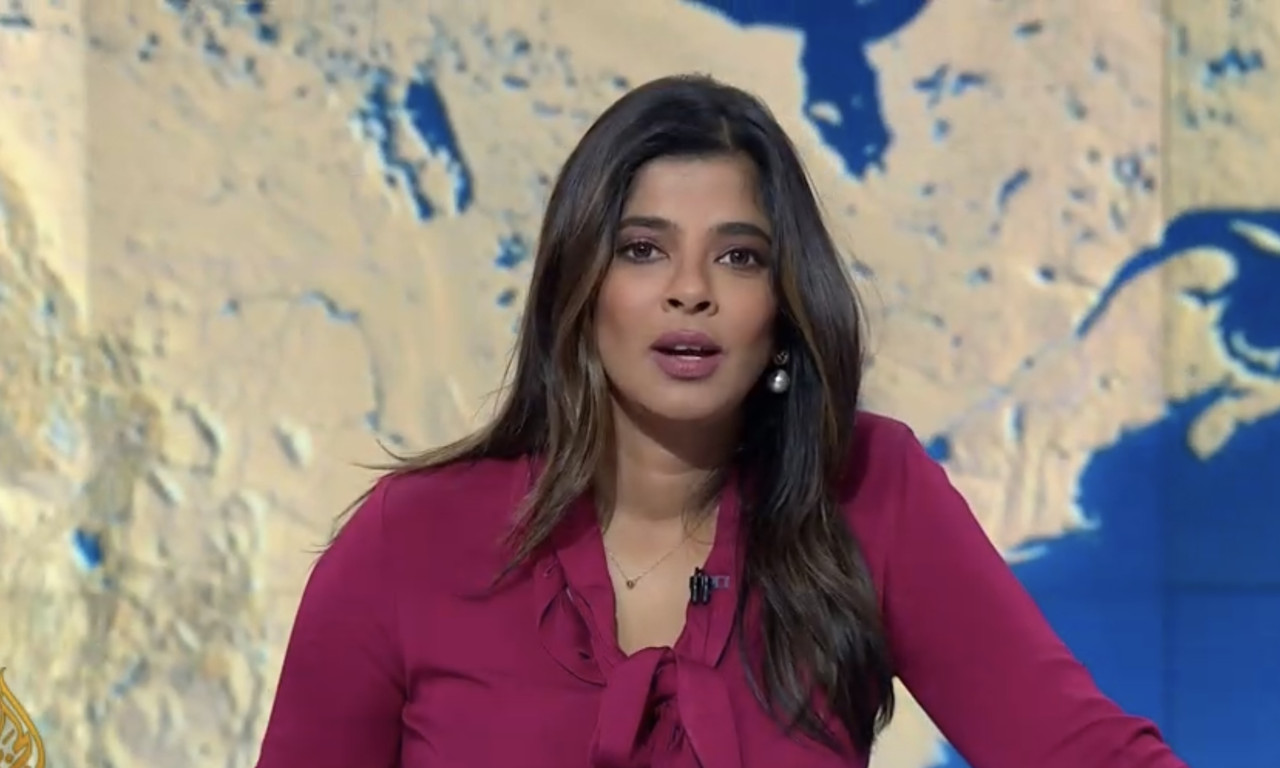 722 AEAE6 0 F5 E 4 B19 B135 2 A6485 A64 FDB — Postimages