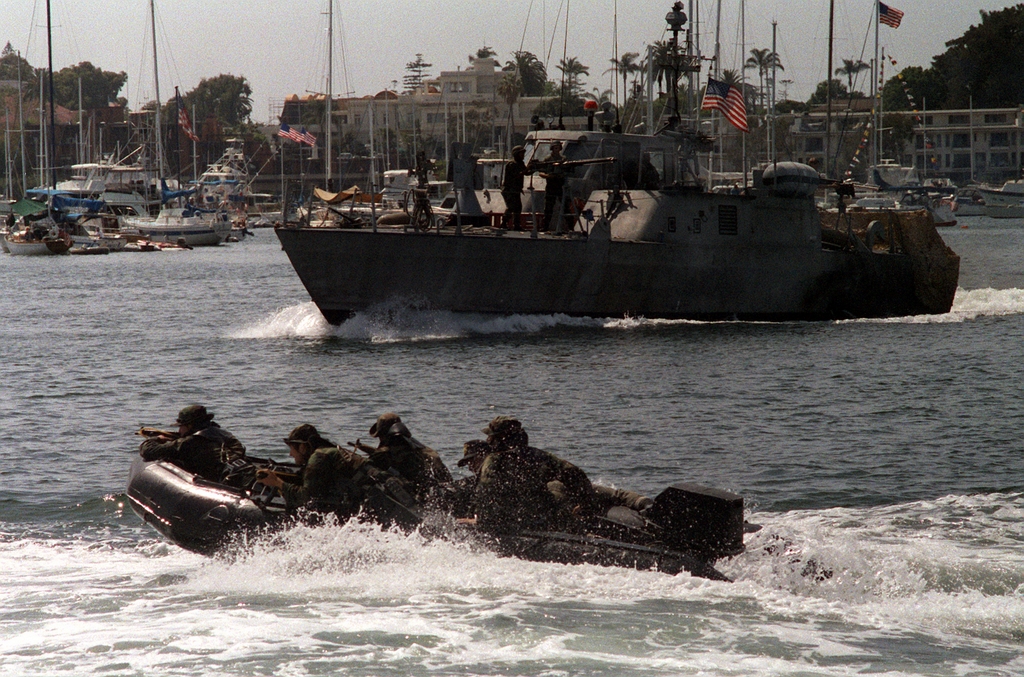 Photos - US Navy S.E.A.L.S. | Page 3 | A Military Photo & Video Website