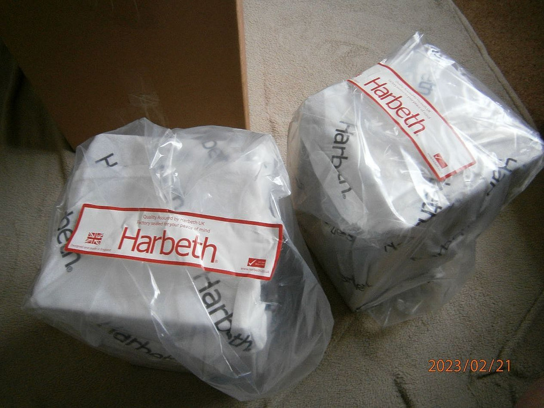 P3 ESR SEALED 2 — Postimages