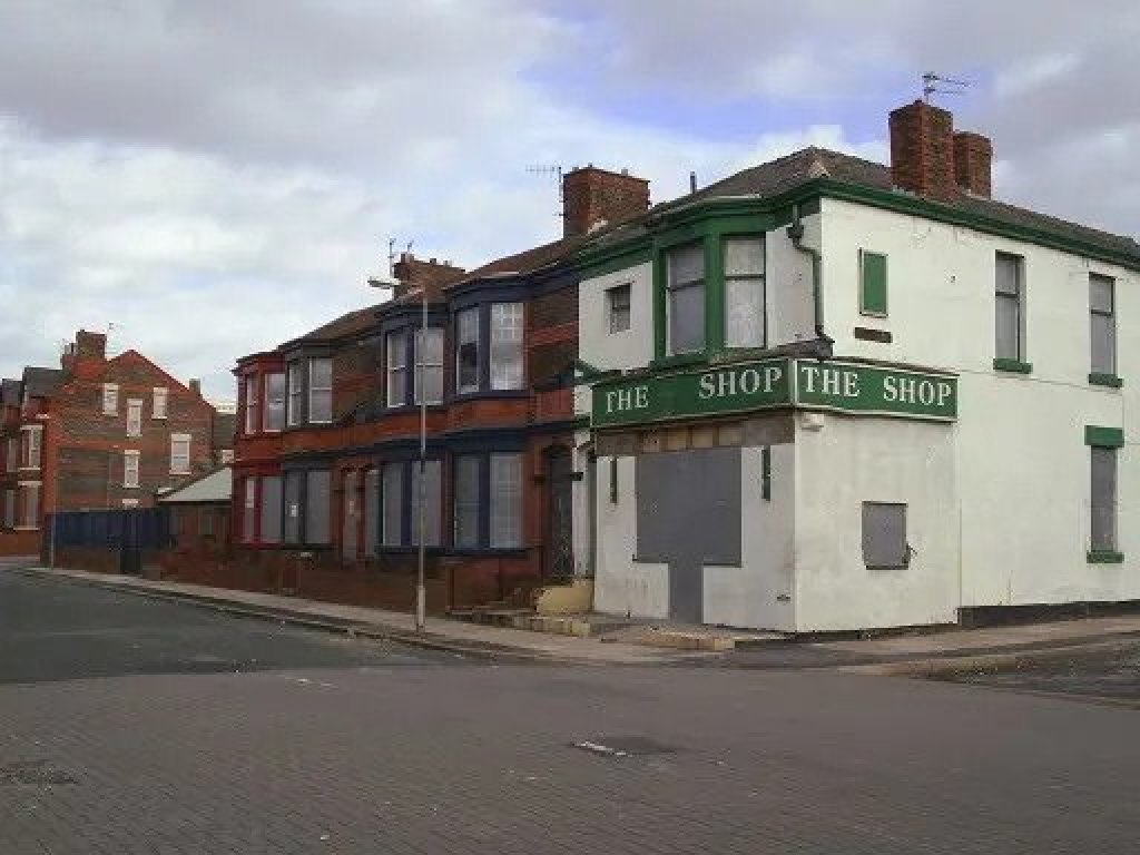 Pictures of Queens Rd Bootle 2004 - Bootle Times News