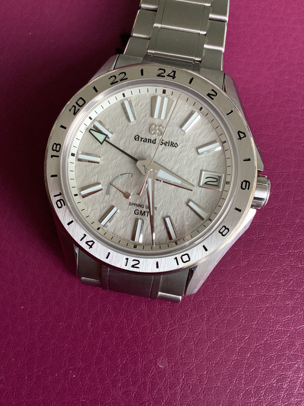 6351 EB2 C 377 F 41 D3 98 DA 10 CF905 E04 B8 — Postimages