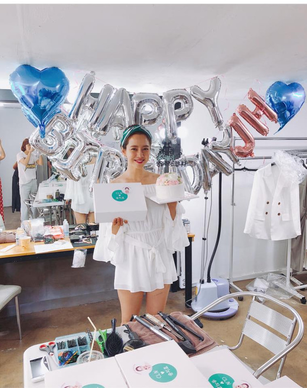 Video Bokep Tante Tanah Datar - Angel Kimochi