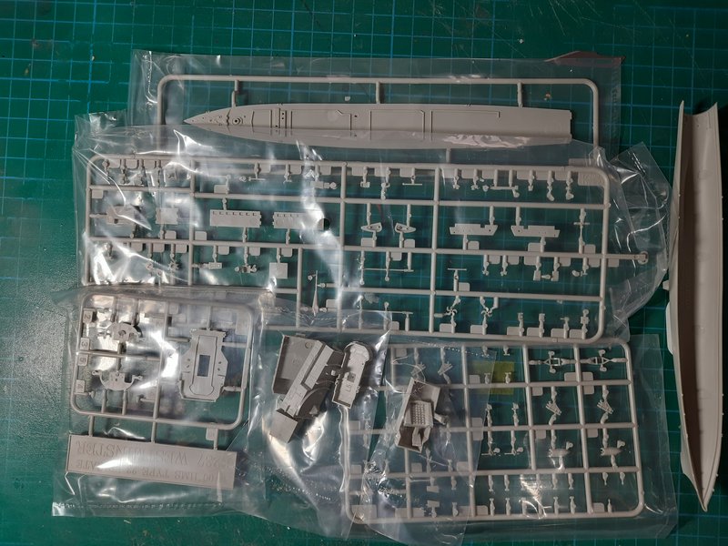 Trumpeter 1/700 HMS Westminster - Type 23 Frigate - Work in Progress ...