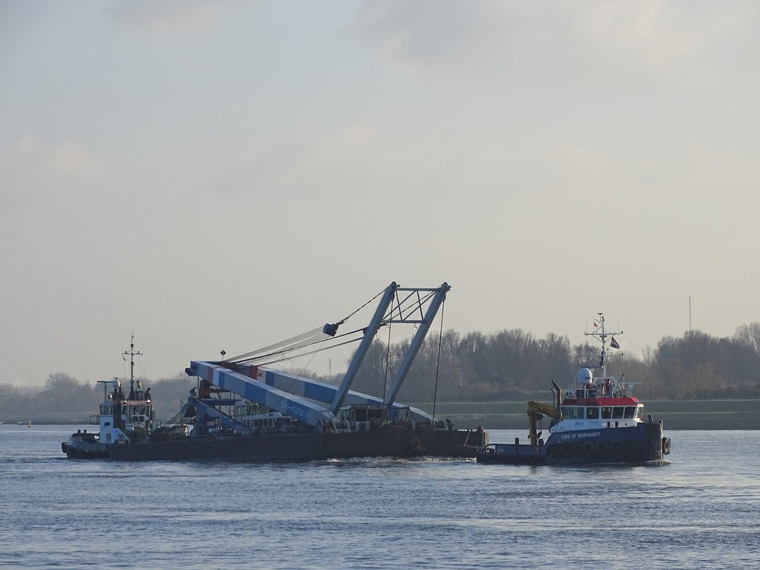 Duke of Normandy en Jan Leenheer slepen Matador 2 1 12 2023 nr 1 ...