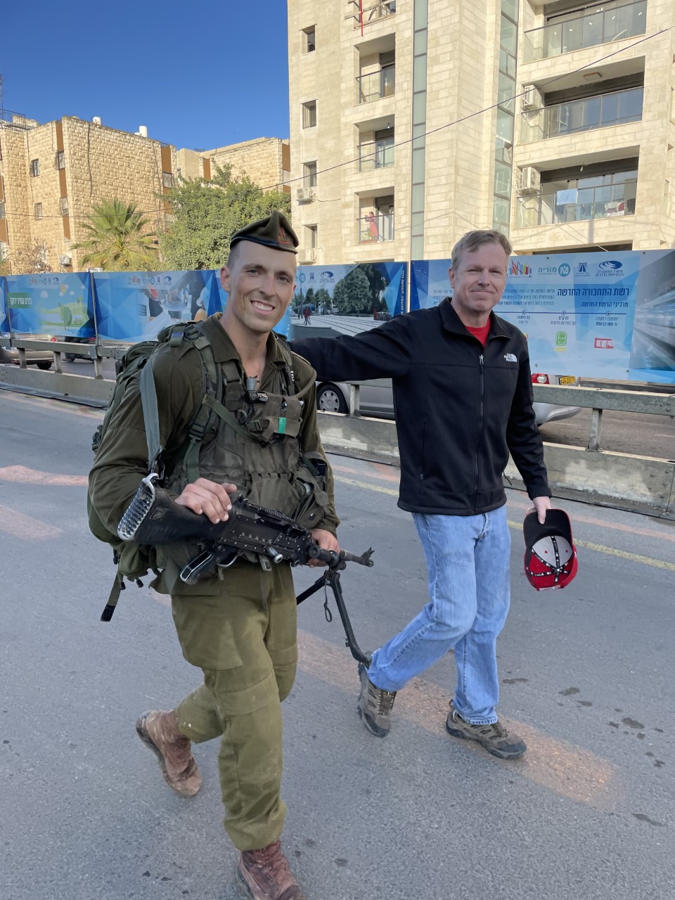 Masa Kumpta Elias and Mark — Postimages