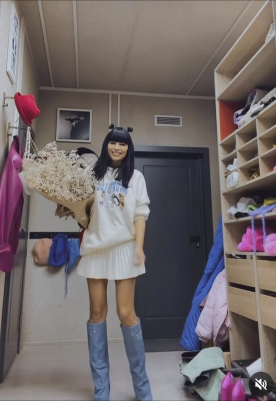 upload 2023 11 10 01 27 11 778 — Postimages