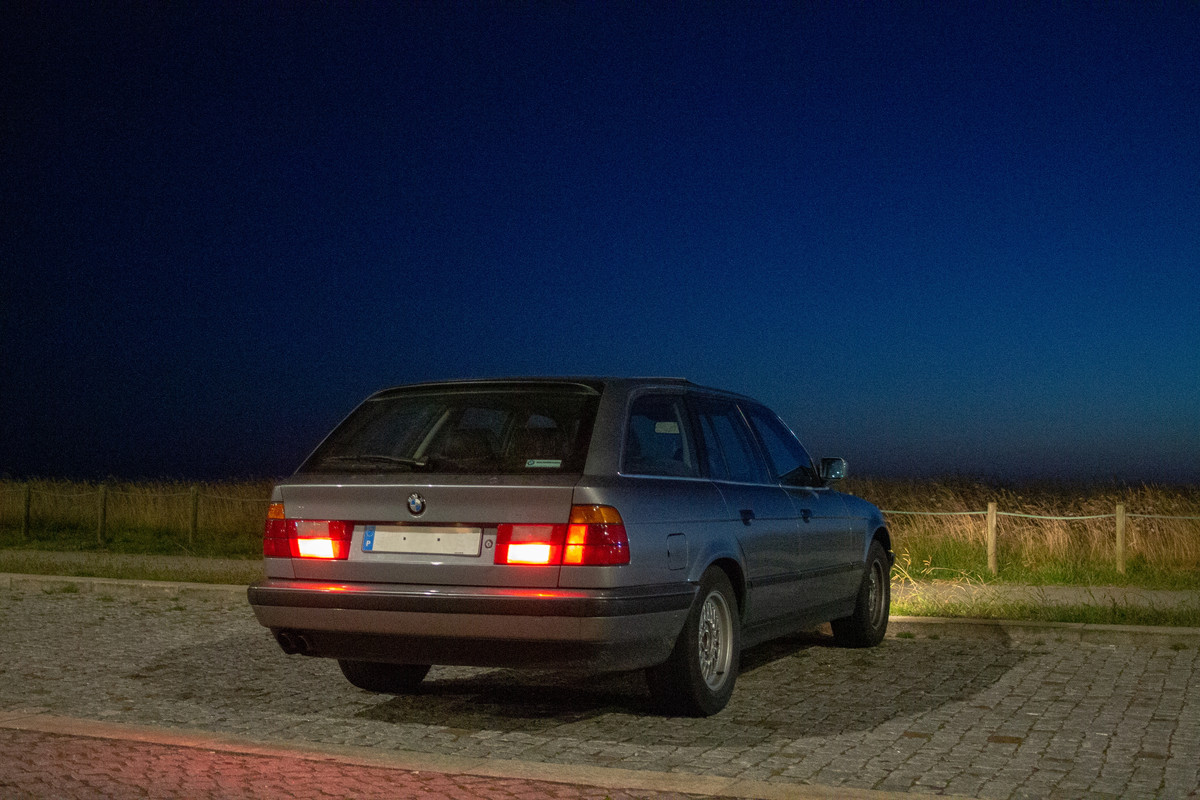 Pink's E34 525i Touring