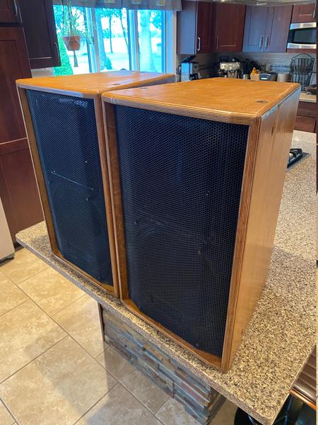 Community CPL42-94 Stereo Speakers (Similar to Heresy / KP250 II ...