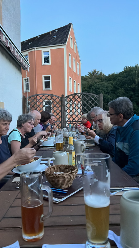 C2 C88 FF4 D548 4 AE9 ACA1 3194 CA206 CF4 — Postimages