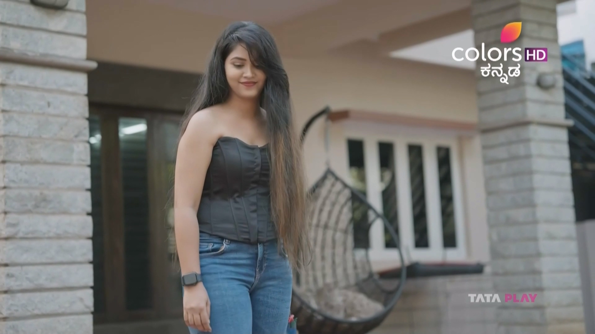 Amulya Gowda Biggboss Entry Perfromance mp4 20221217 083222 271 — Postimages