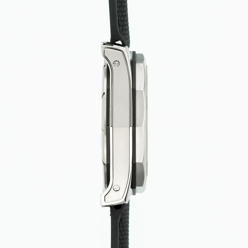 Corum Admiral AC One 132 201 04 F371 AA01 7 — Postimages