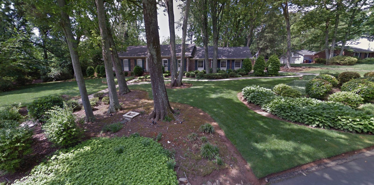 Front Yard1 — Postimages