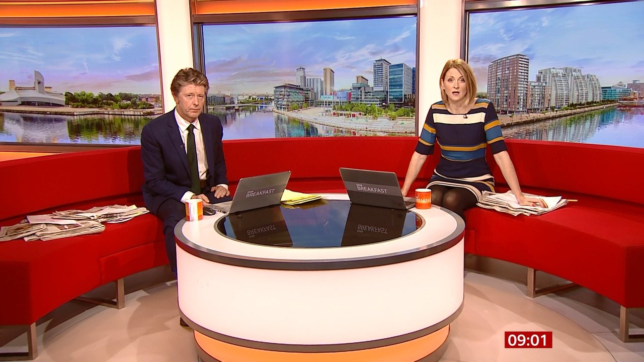 Breakfast BBC ONE HD 2020 11 28 ts snapshot 03 07 02 [2020 11 28 09 45 ...