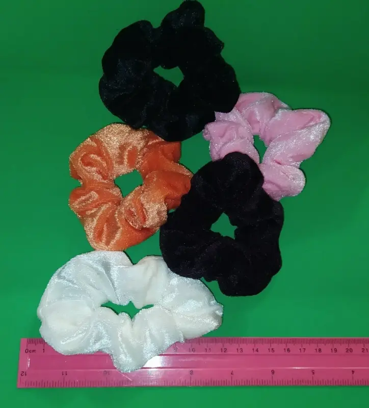 DVyu4 Yd Q7 KM — Postimages