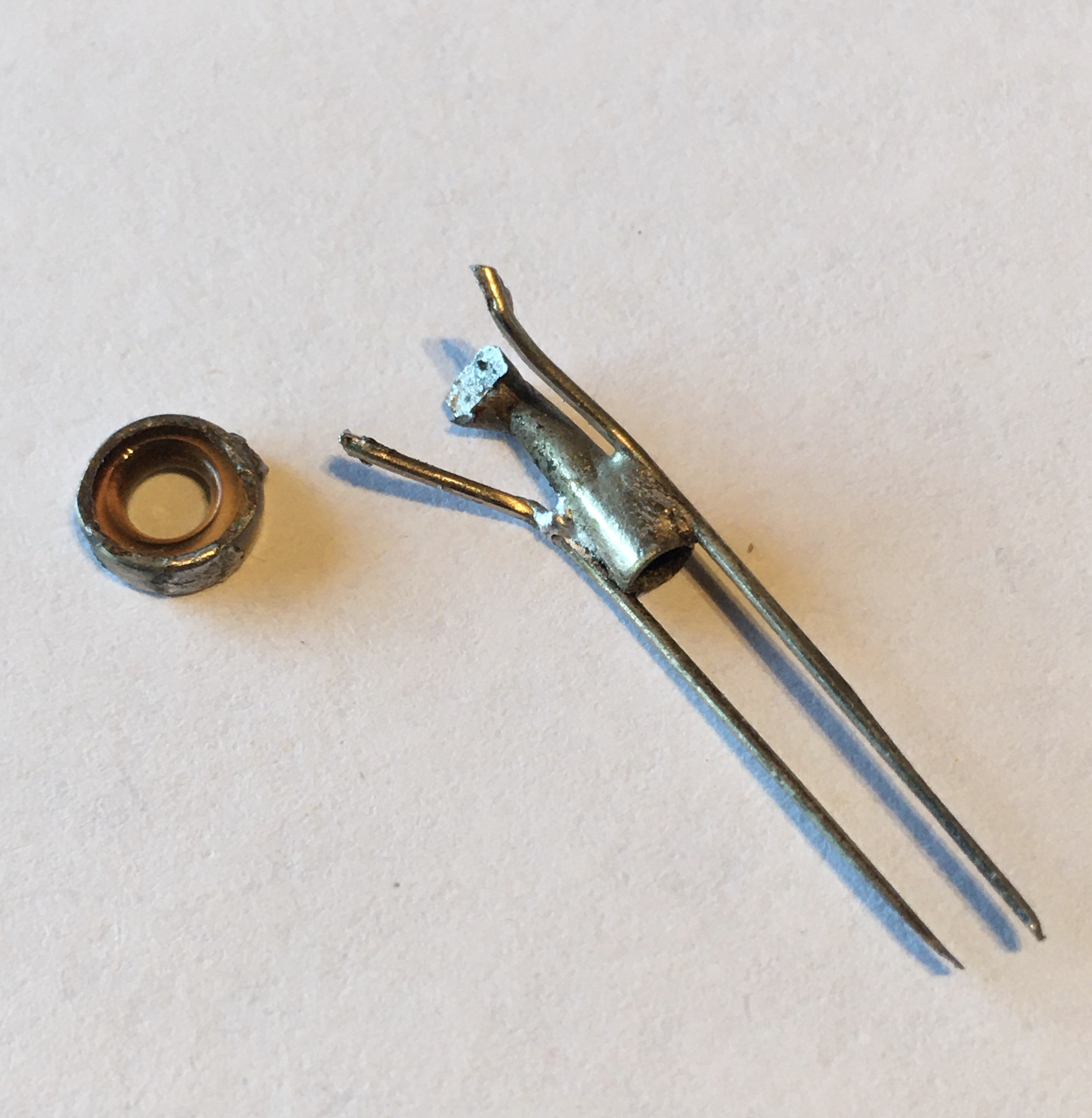 Broken Tip Top — Postimages