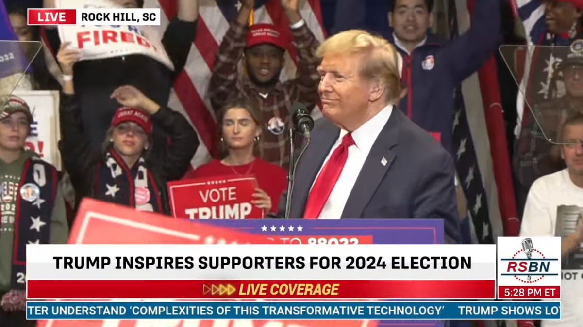 **LIVE** PRESIDENT TRUMP HOLDS A GET OUT THE VOTE RALLY IN ROCK HILL, S ...