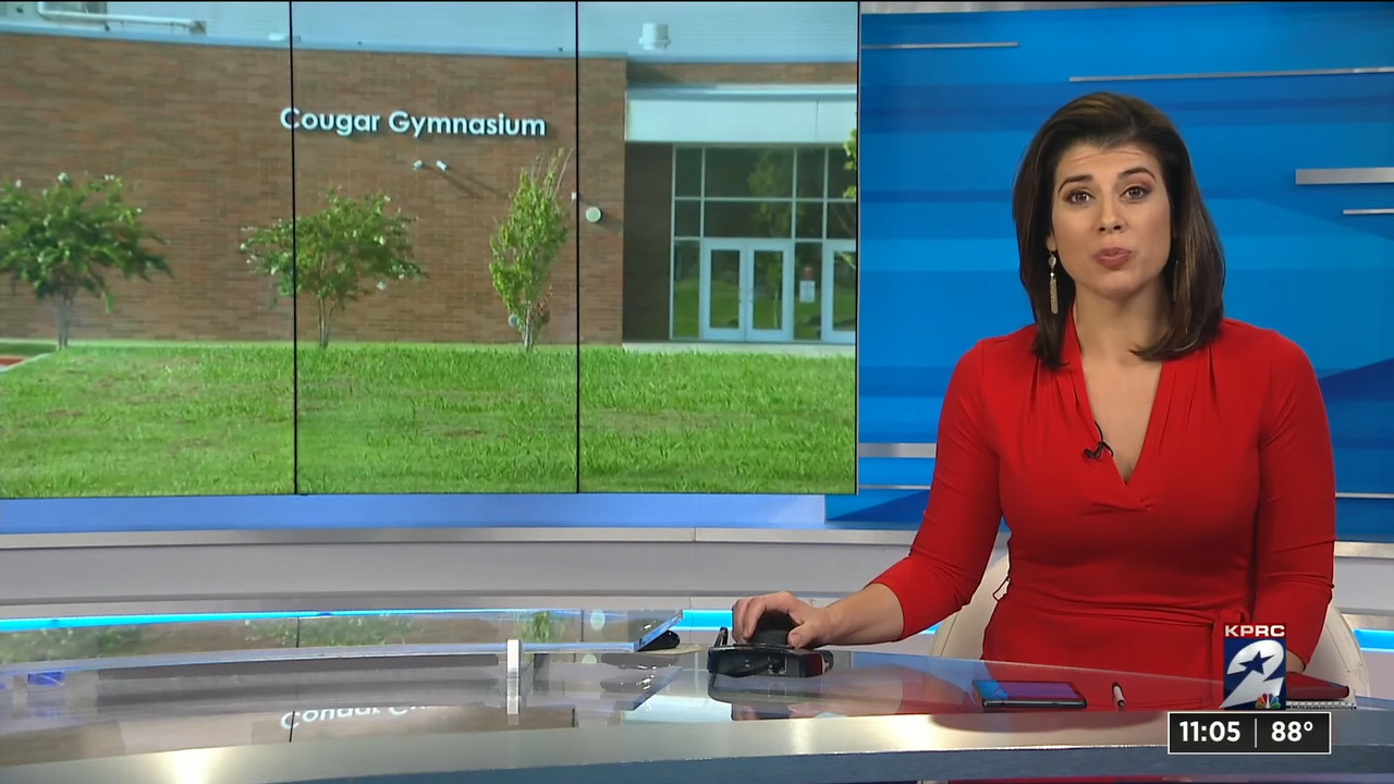 Lisa H 200717 (5) — Postimages