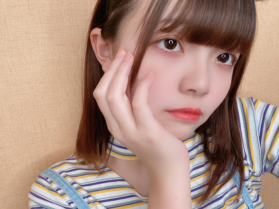 EY8 E4 Va U0 AIF3 J3 — Postimages