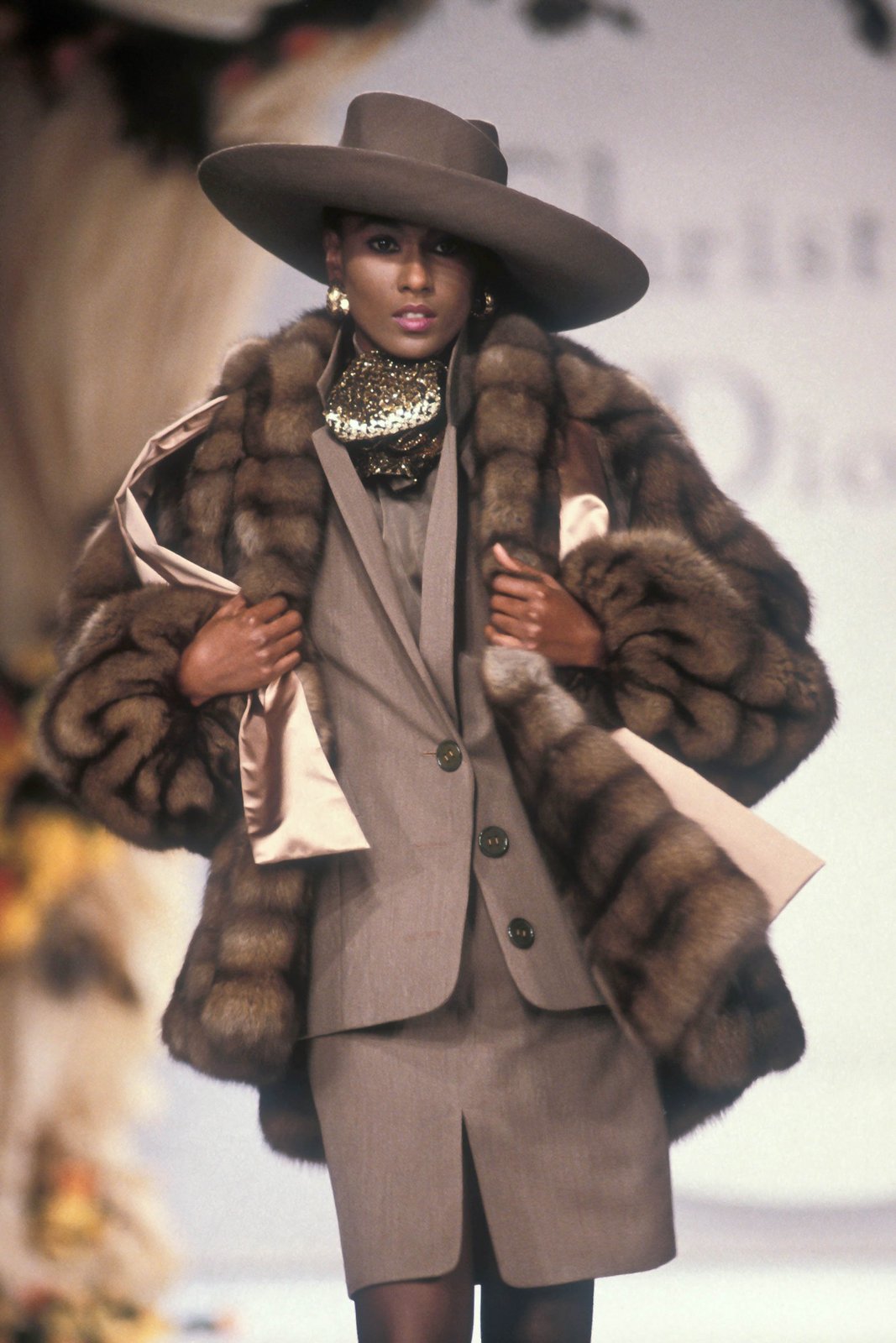 Fashion Classic: Christian DIOR Haute Couture Fall/Winter 1990 ...