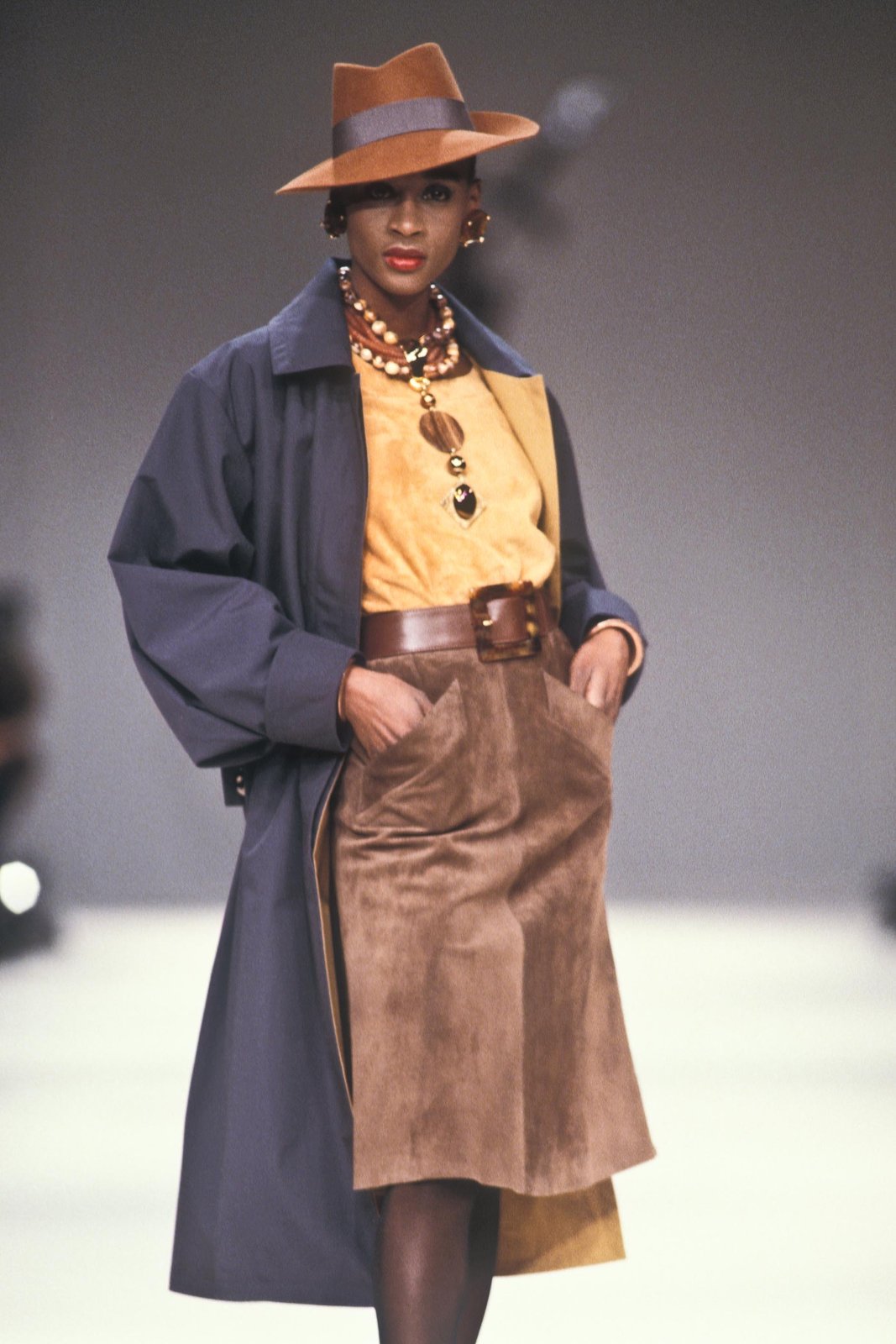Fashion Classic: Yves Saint LAURENT Spring/Summer 1989 | Page 2 ...