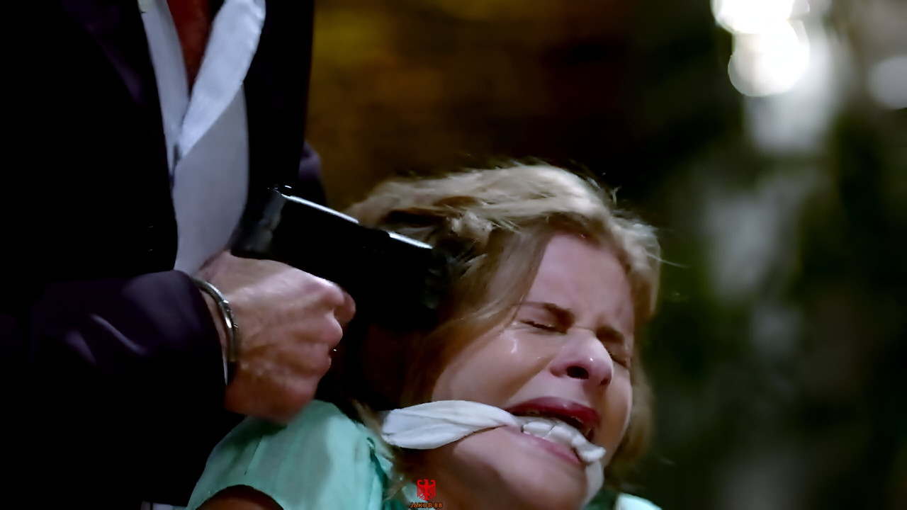 Jenna Boyd 6 Runaway 2014 — Postimages