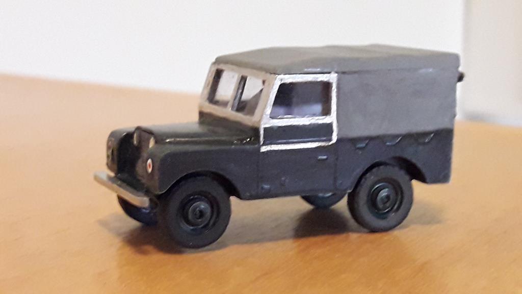 Airfix 1/72 (1/76?) Land Rover - Ready for Inspection - Armour ...
