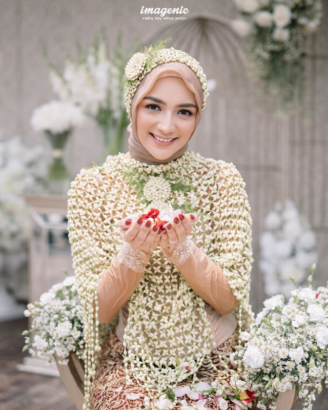 Selamat! Citra Kirana & Rezky Aditya Resmi Menikah, Intip Foto-foto ... Selamat! Citra Kirana & Rezky Aditya Resmi Menikah, Intip Foto-foto ...