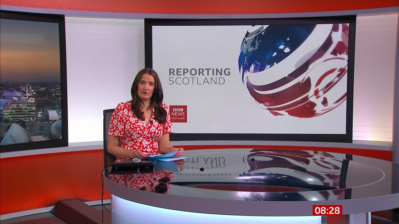 06 03 06 00 00 Breakfast ᴺᵉʷ The BBC's Breakfast programme feat ts snapshot 09 07 412 — Postimages